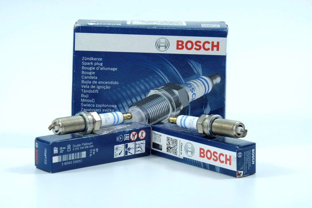 Bugi đánh lửa Double Platium BOSCH | Mã SP: FR6MPP332 Dành cho xe ...